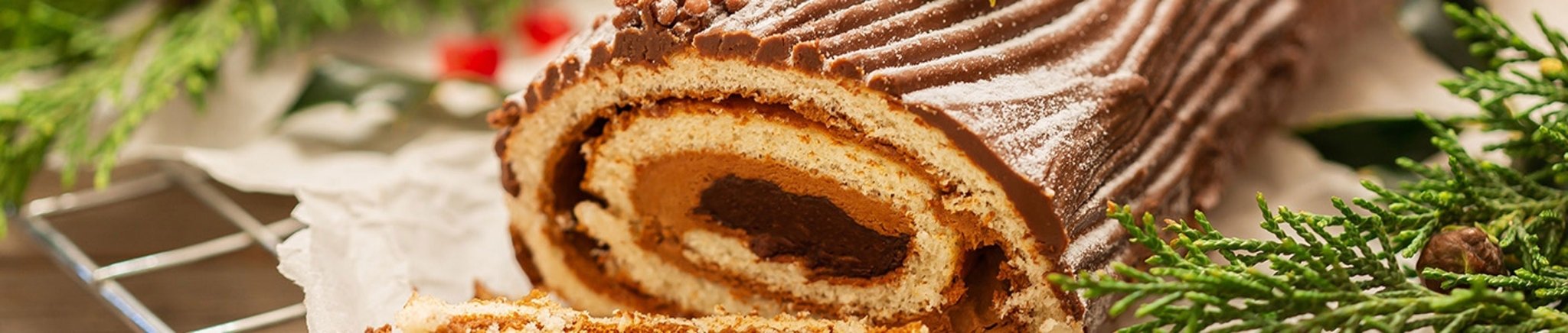 Yule log cake: traditional Christmas bûche de noël – Venchi Store